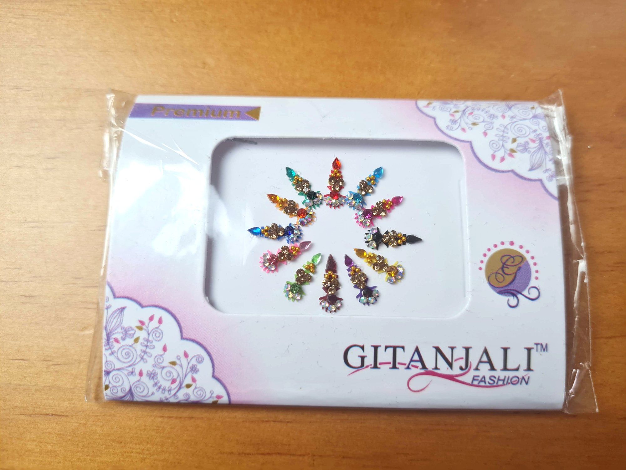 Bindi indiano Gitanjali adesivo para colar entre as sombrancelhas XIII ...