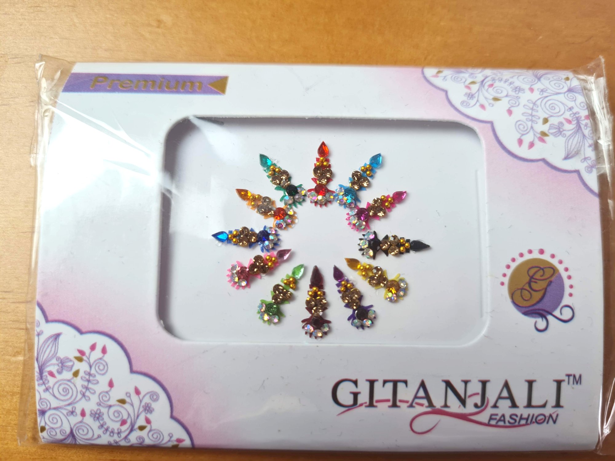 Bindi indiano Gitanjali adesivo para colar entre as sombrancelhas XIII ...